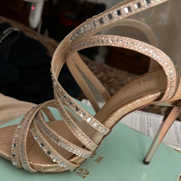 VENUS | Shoes | New Straight Out Of The Box Venus Gemstones Shoes Size ...